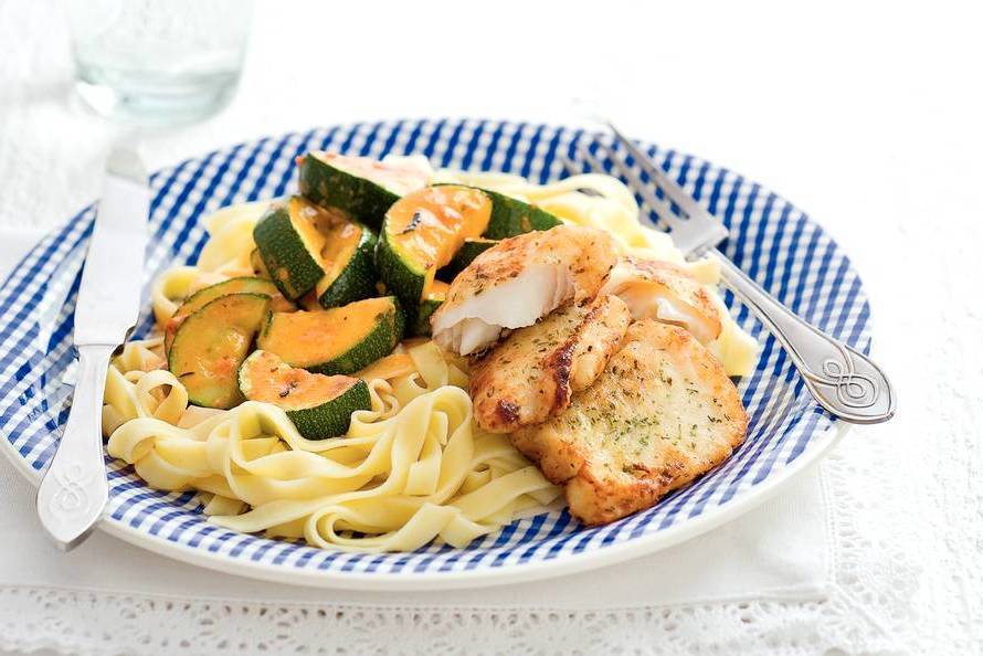 Filets de pangasius aux courgettes - Guide Recettes