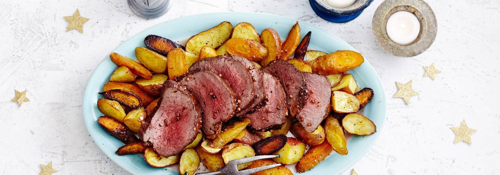 Filet de cerf avec carottes et pommes de terre rôties - Guide Recettes