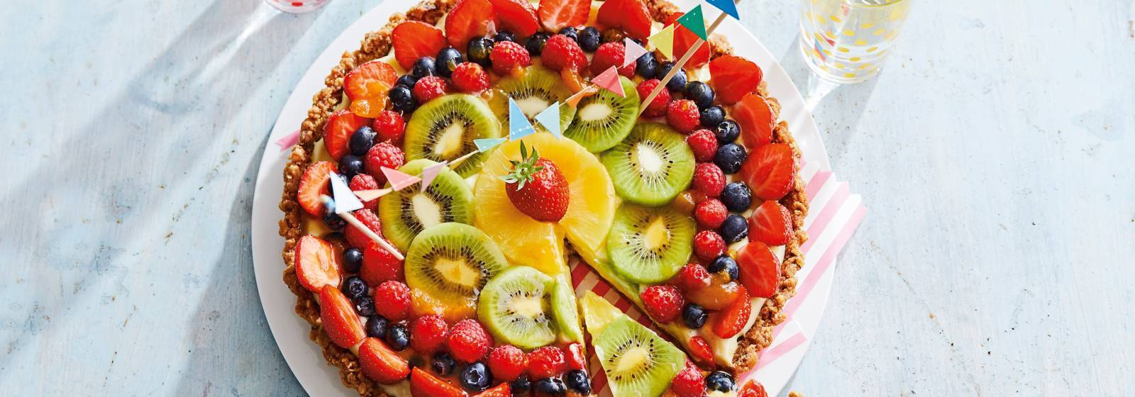 Gâteau aux fruits d'été - Guide Recettes